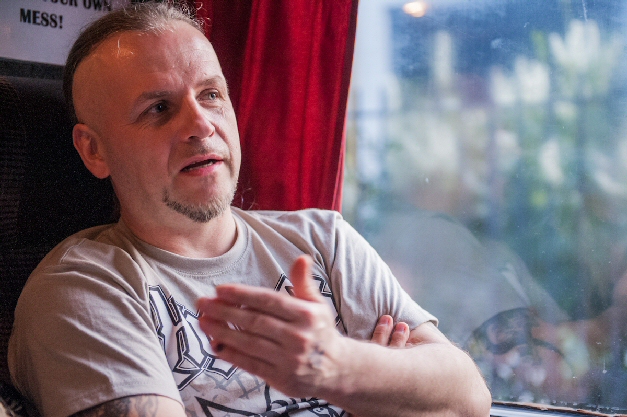 Audio Interview: Piotr “Peter” Wiwczarek Talks About Touring, Reveals ...