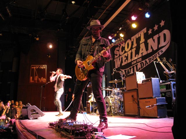 JEREMY BROWN: Guitarist With SCOTT WEILAND Passes Away | Metal Shock ...