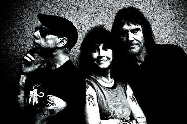 THE DOGS Release New Single ‘Under The Coast’ Featuring Frank Meyer ...