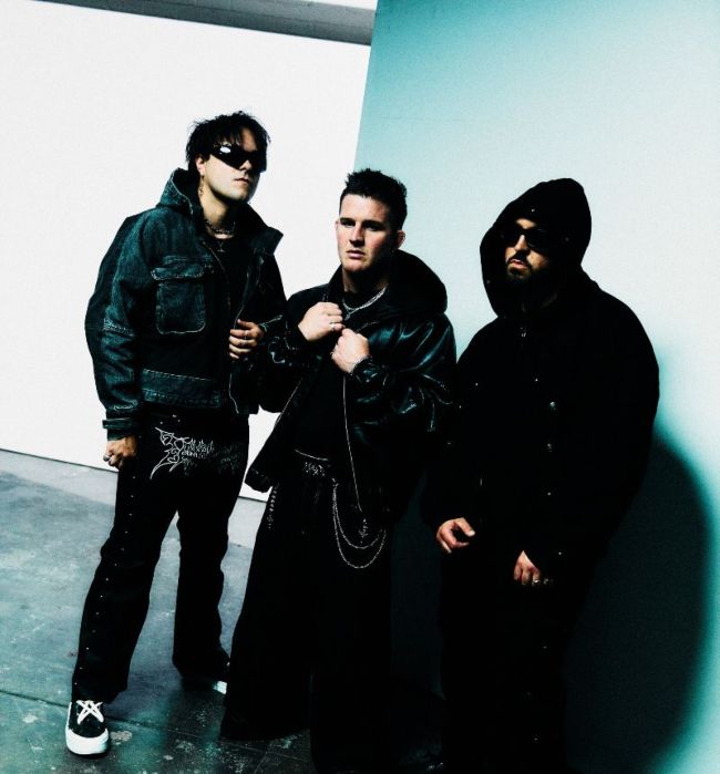 BANKS ARCADE Sign with Arising Empire + Release New Video Single ...