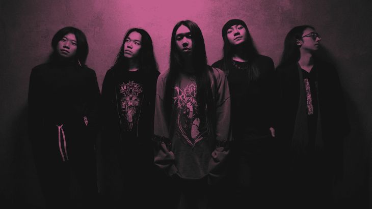 China’s DEHUMANIZING ITATRAIN WORSHIP Drop Slam‑Fueled Tribute to ...