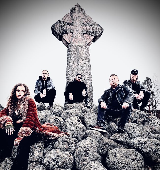 Exclusive Premiere Ahead of Release: MANDY MANALA – New Album ...